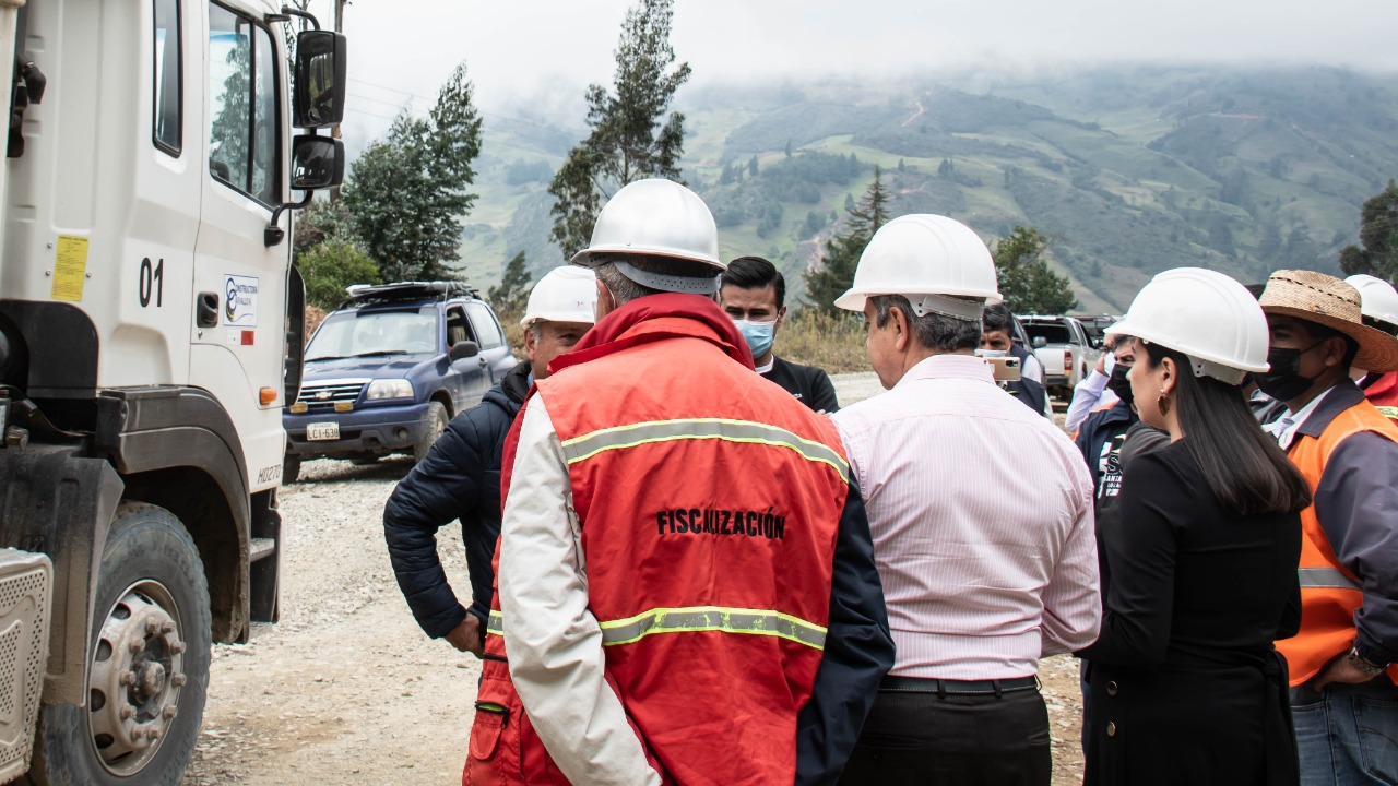 Constatan avances en asfaltado de la vía Tenta – Celén – Primer Reporte