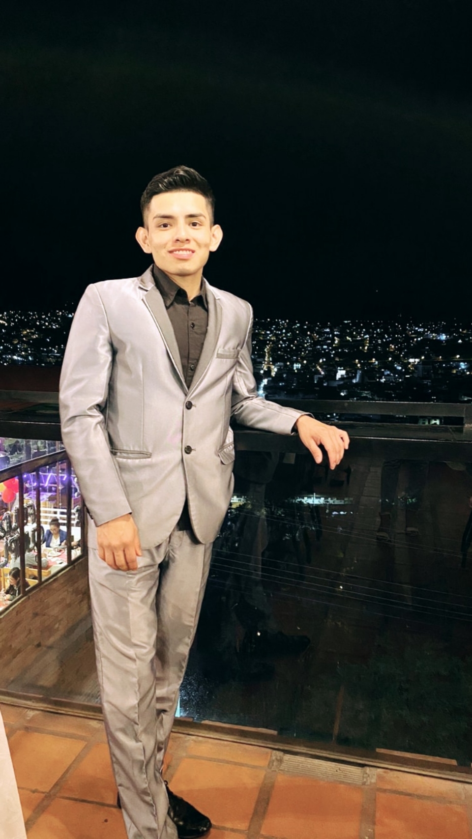 Alex Castillo: Vocación, liderazgo y pasión por la docencia – Primer ...